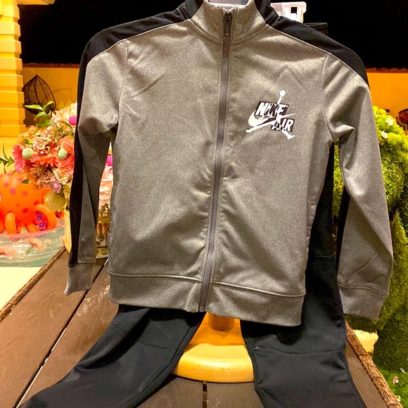 Nike | Matching Sets | Nike Jordan Trac Jacket W Pants | Poshmark